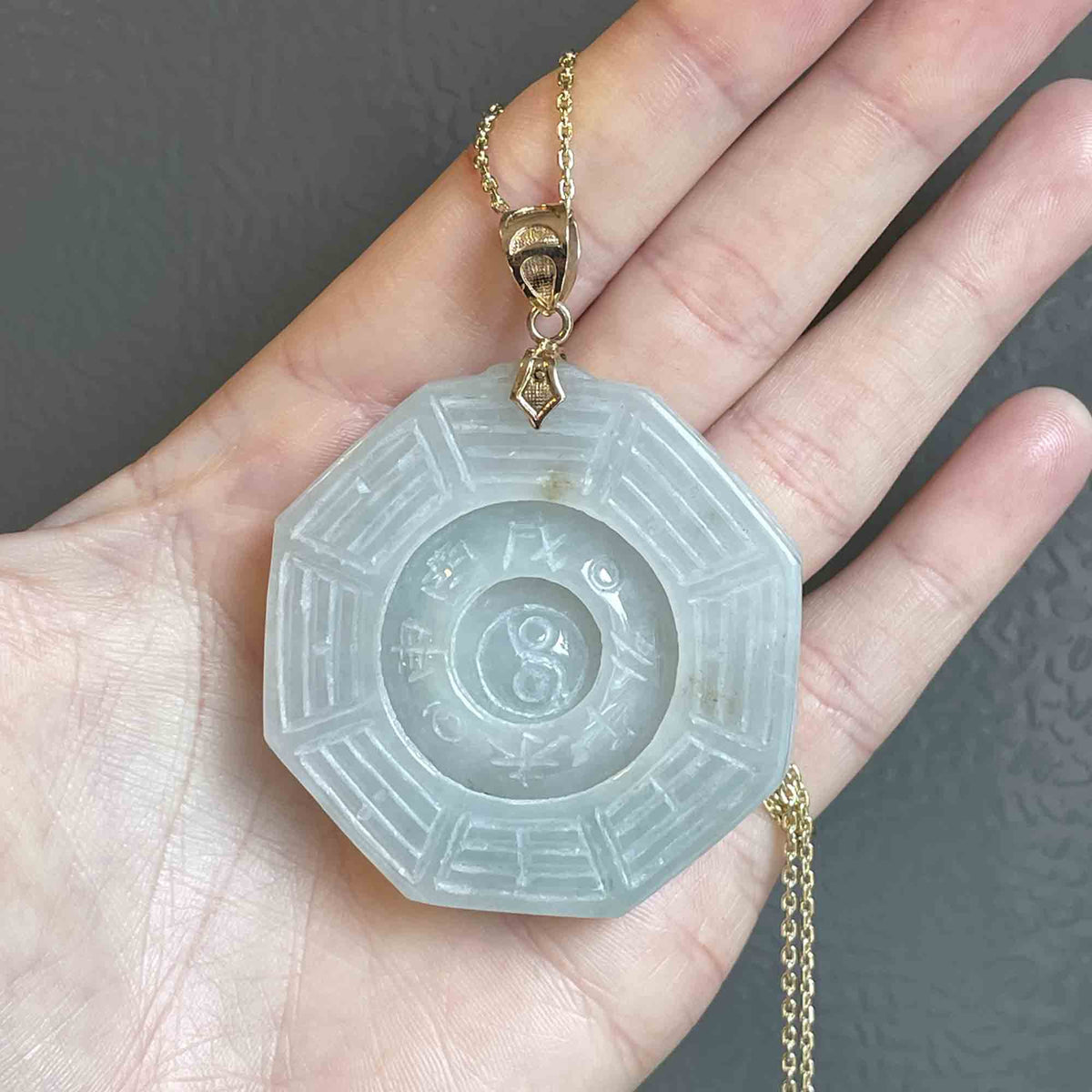 14K Gold Moveable Carved Jade Wheel Pendant Necklace – Boylerpf