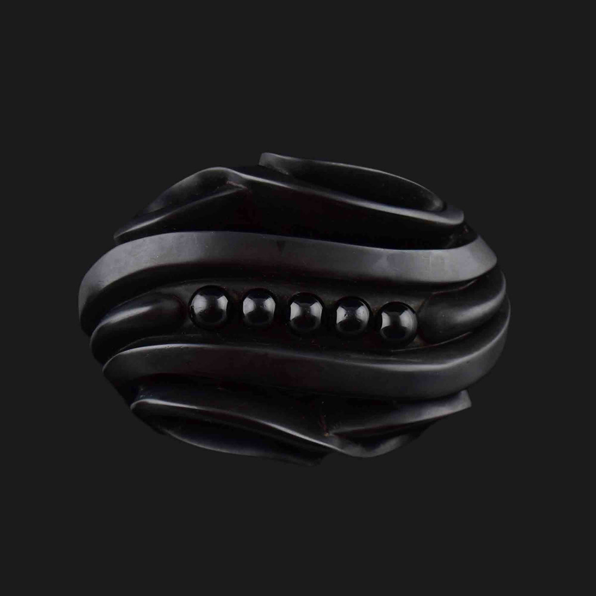 Antique Victorian Carved Whitby Jet Mourning Brooch – Boylerpf