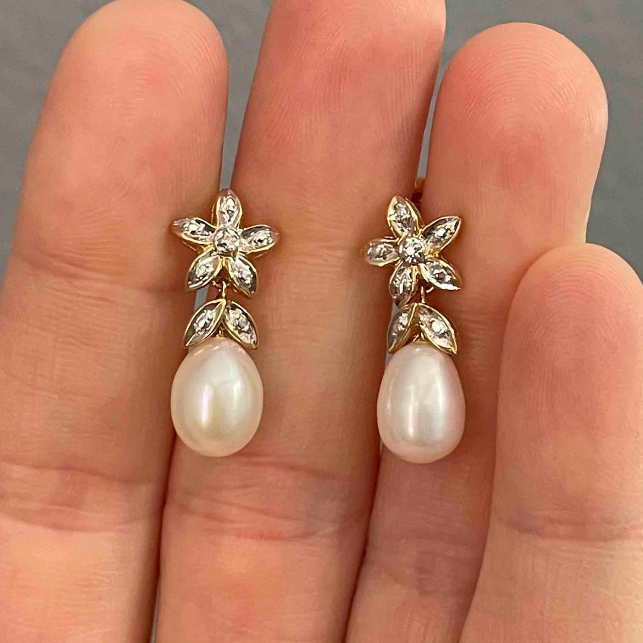 Vintage 14K Gold Flower Diamond Pearl Stud Drop Earrings – Boylerpf