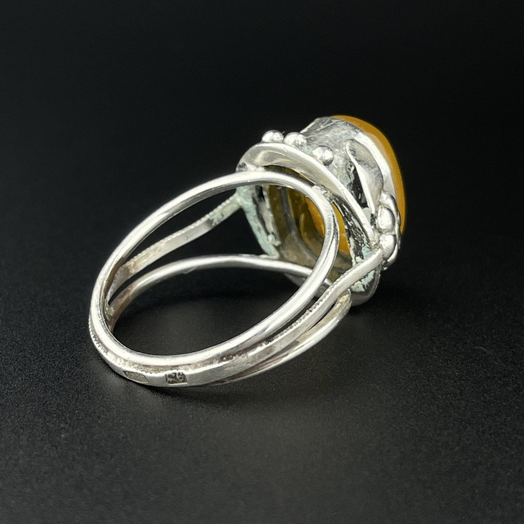 ON HOLD Silver Art Nouveau Butterscotch Amber Cabochon Ring, Sz 8 ...
