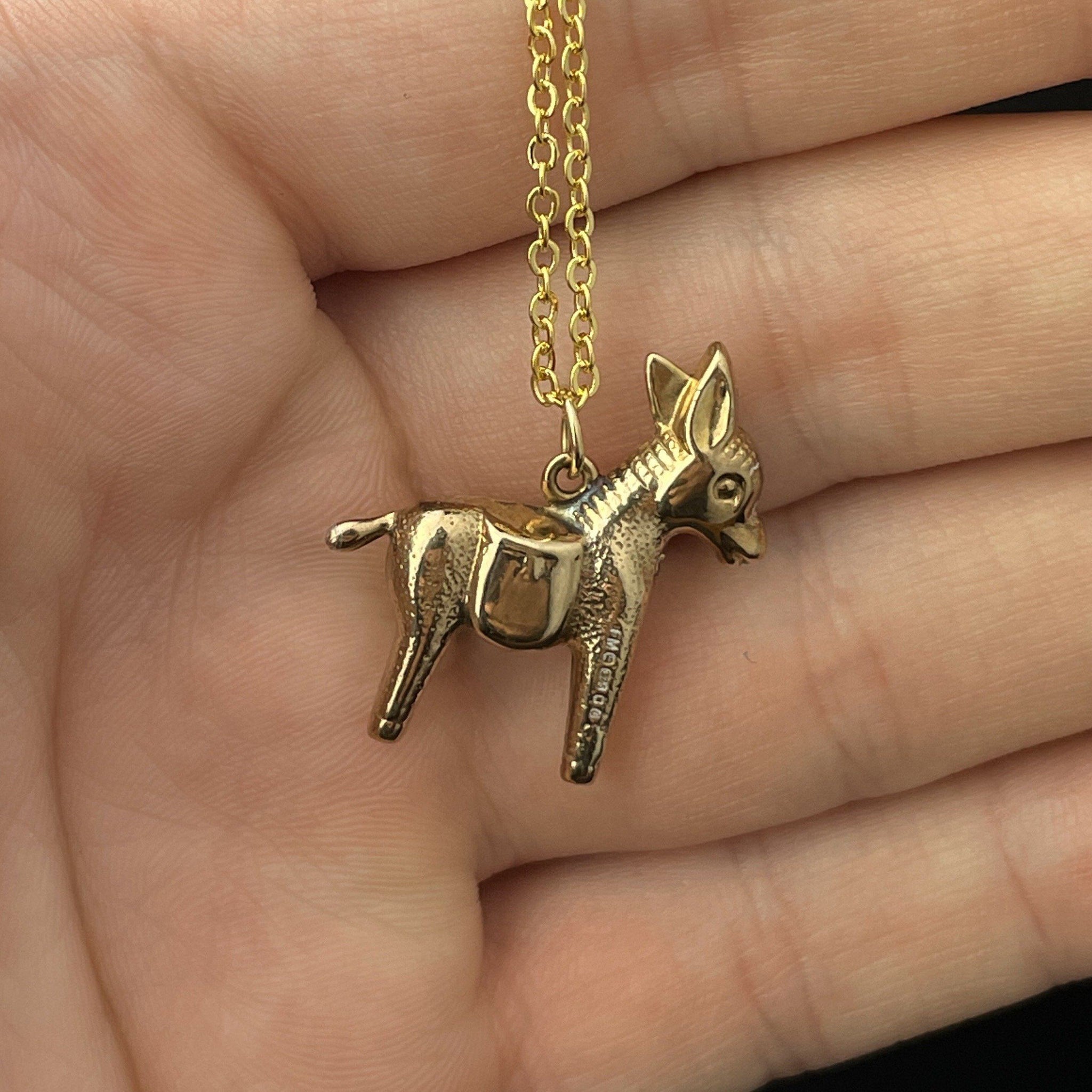 Vintage Gold Puffy Donkey Charm Pendant Necklace – Boylerpf